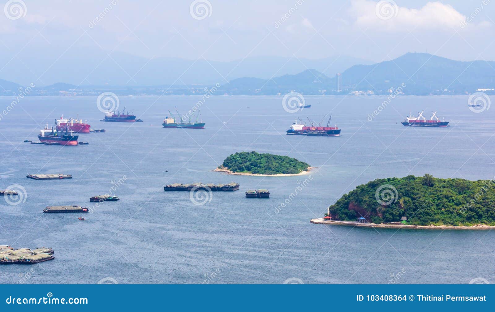 Koh Si Chang Pier image stock éditorial. Image du thaïlande - 103408364