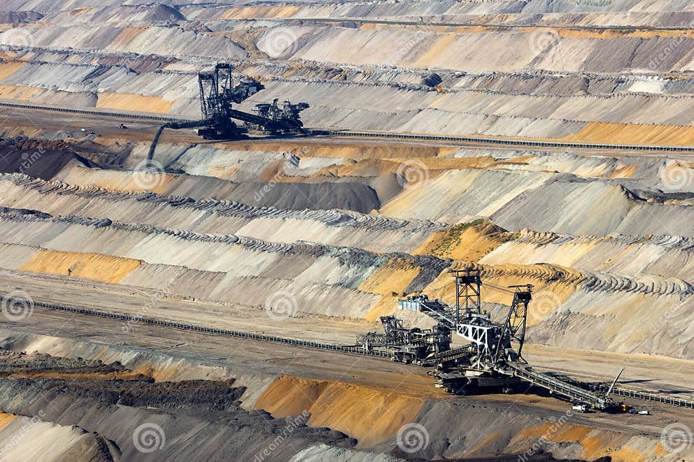 Kohlengrube stockfoto. Bild von erzeugung, produktion - 26888670