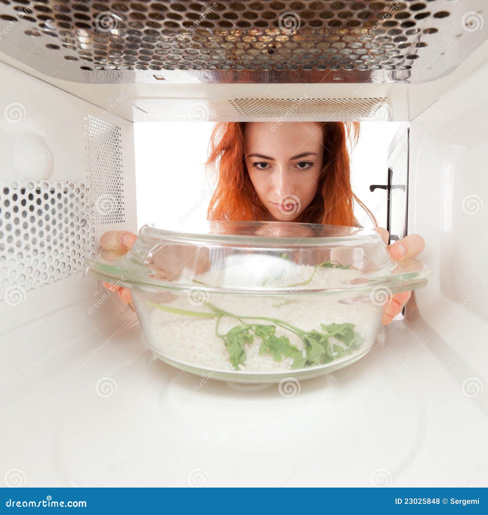 Kokende rijst stock foto. Image of deksel, open, warm - 23025848