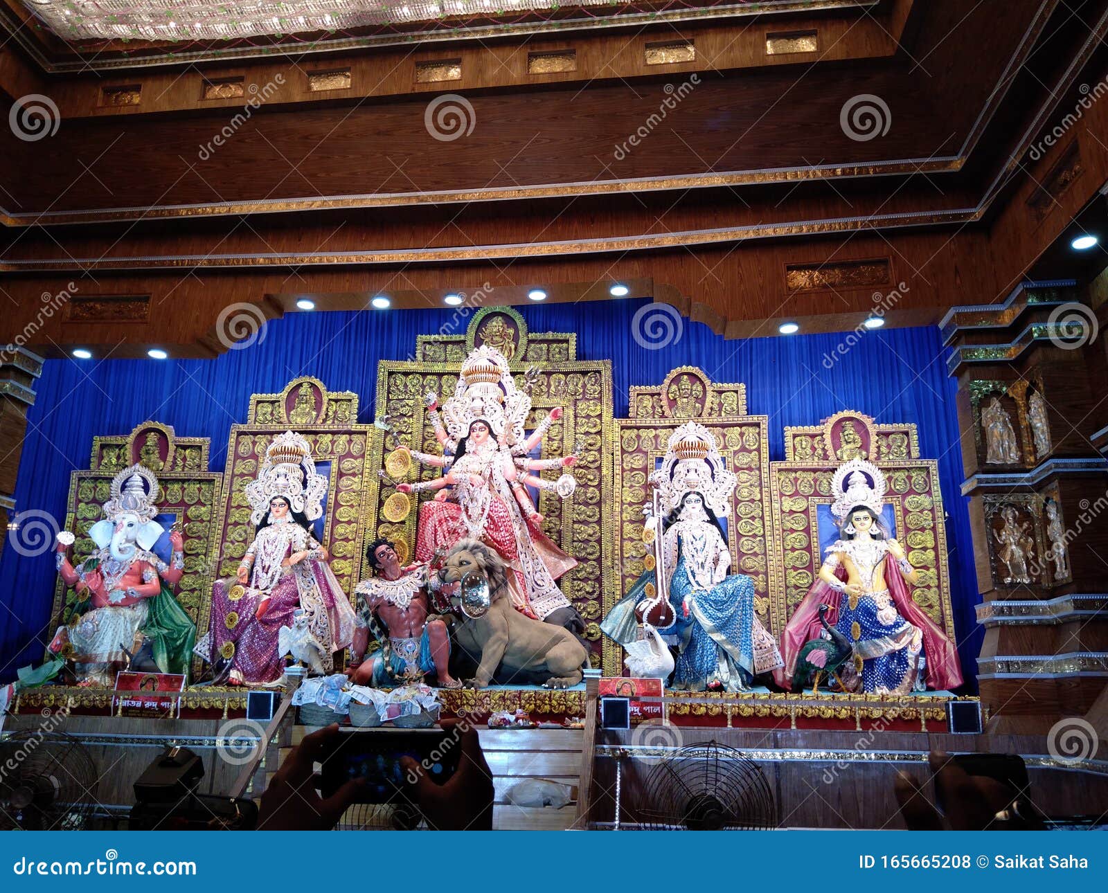 Kolkata Durga Puja Lighting 2019 Editorial Stock Photo - Image of puja ...
