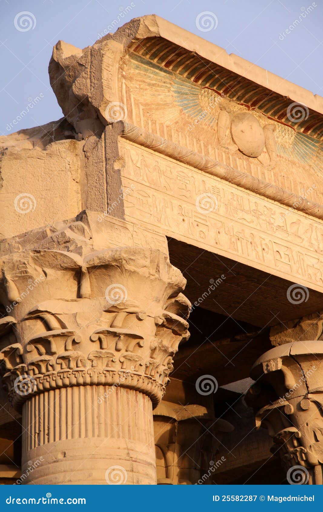 Kom ombo-Tempel stockbild. Bild von skulptur, struktur - 25582287
