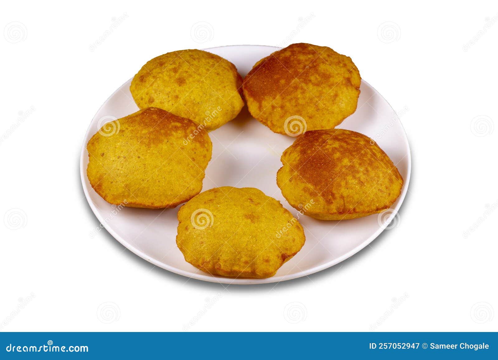 Photo Of Maharashtrian Traditional Dish Of Flattened Rice With White ...