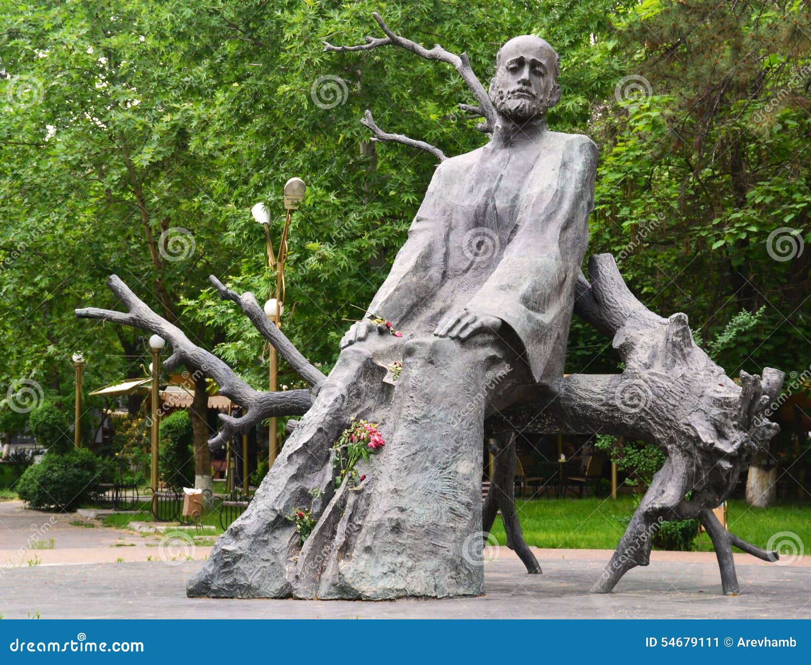 Komitas Monument in Yerevan Editorial Photo - Image of attraction ...