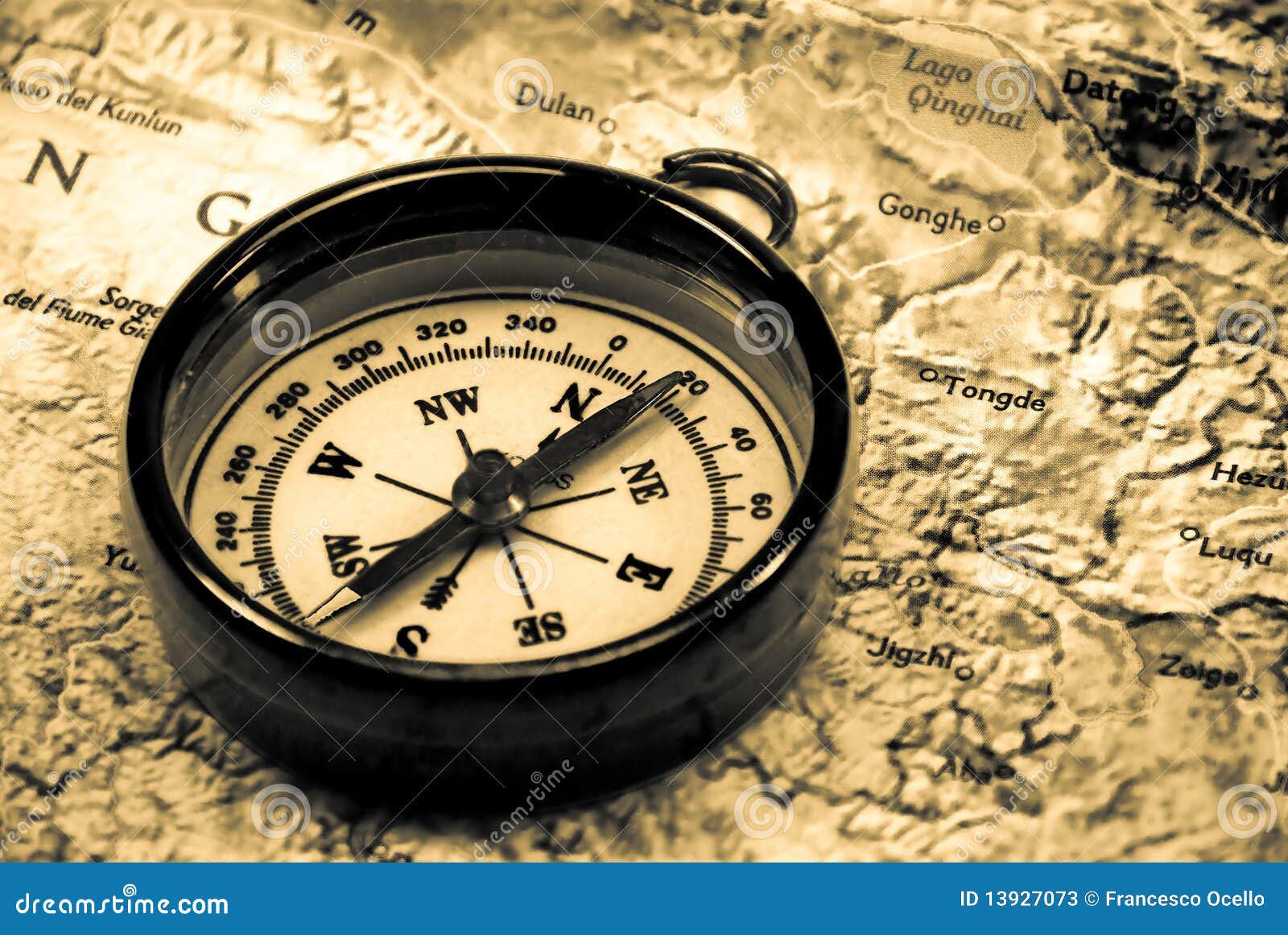 Kompas stock afbeelding. Image of richting, plan, voorwerp - 13927073