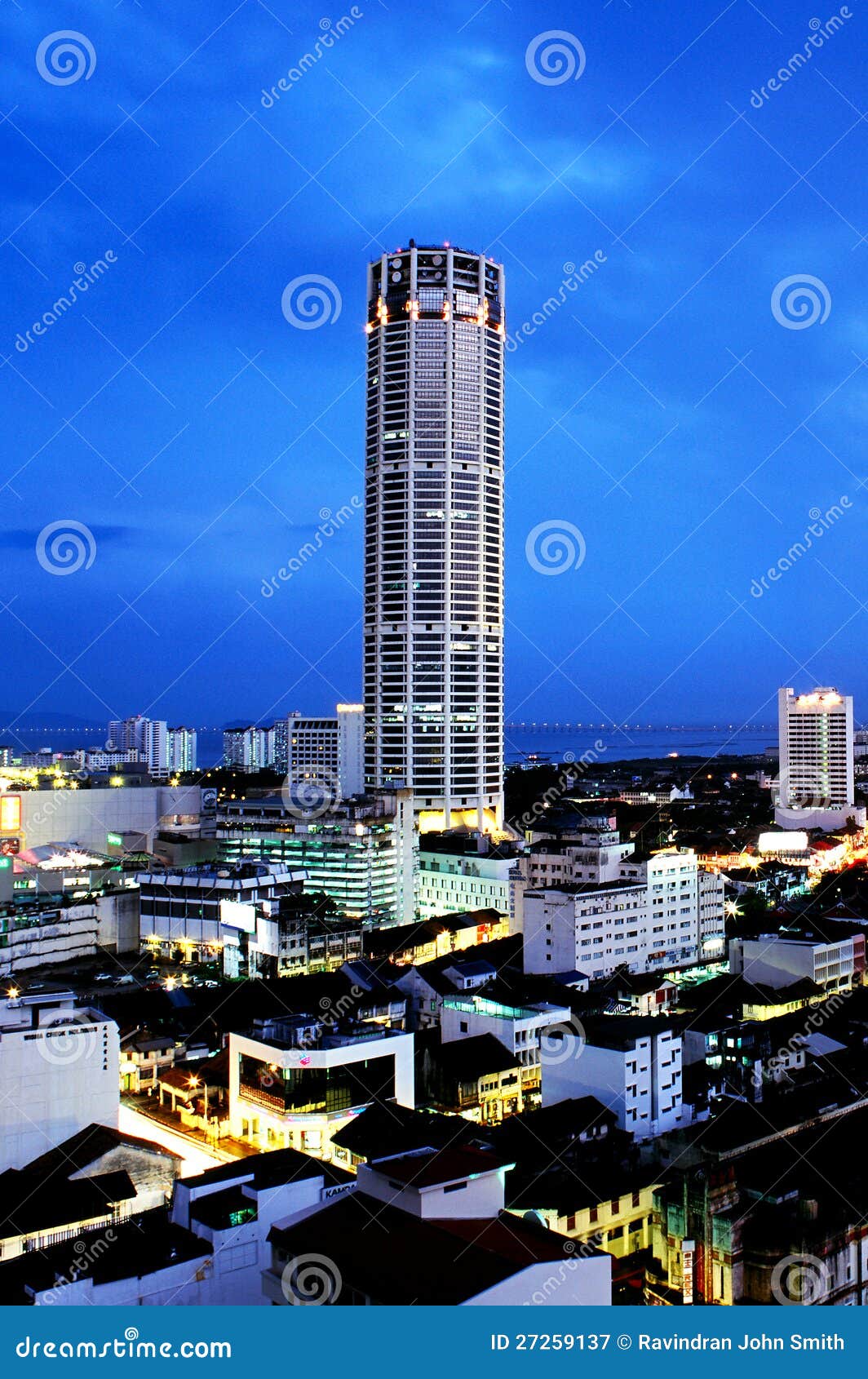 Komtar Tower editorial photography. Image of komtar, asia - 27259137