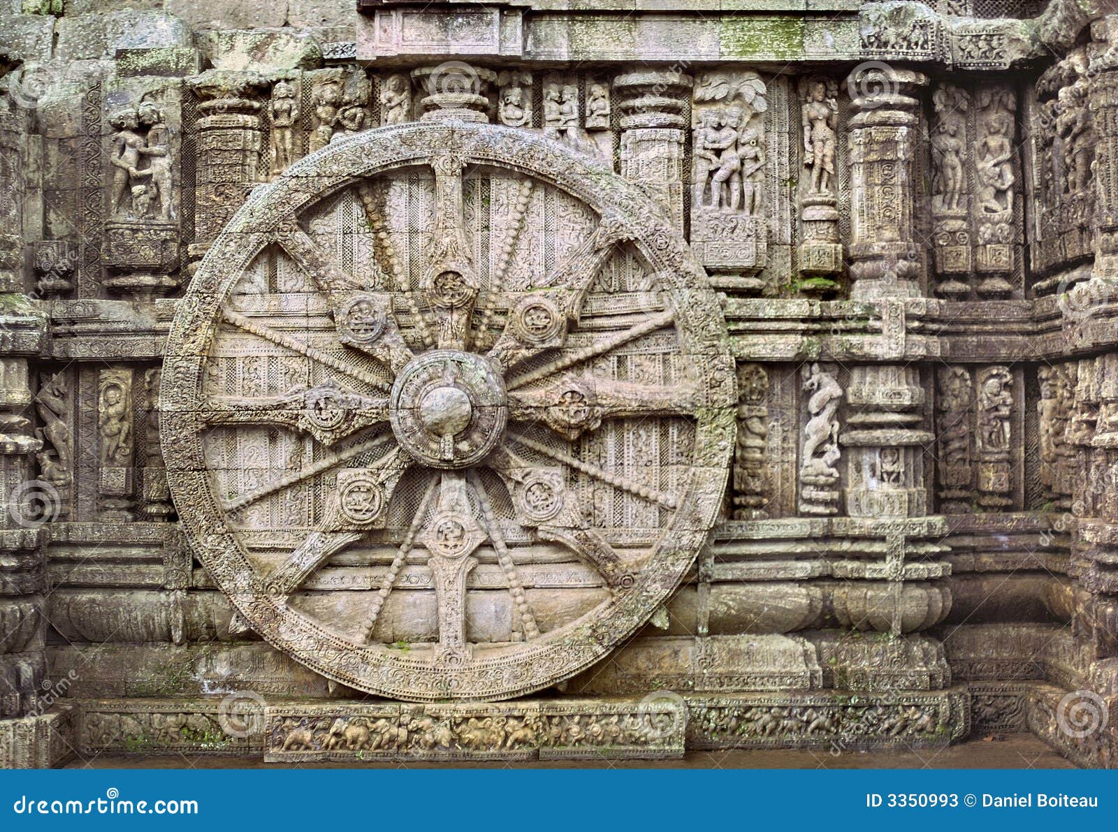 Konark Wheel At Sun Temple, Konark, Odisha, India Stock Photo ...