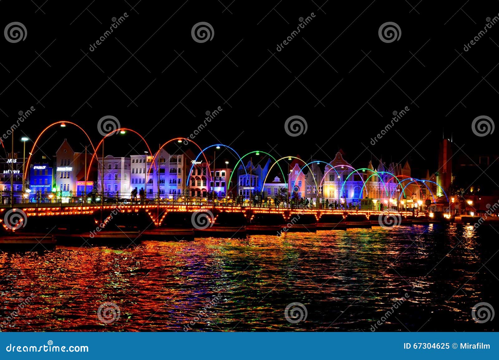 Koningin Emma Bridge redactionele afbeelding. Image of kleur - 67304625