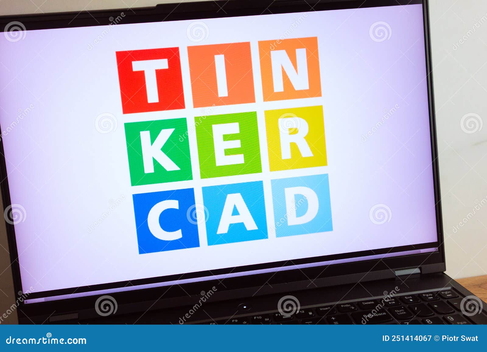KONSKIE, POLAND - July 11, 2022: Tinkercad Online Modeling 3D Program ...
