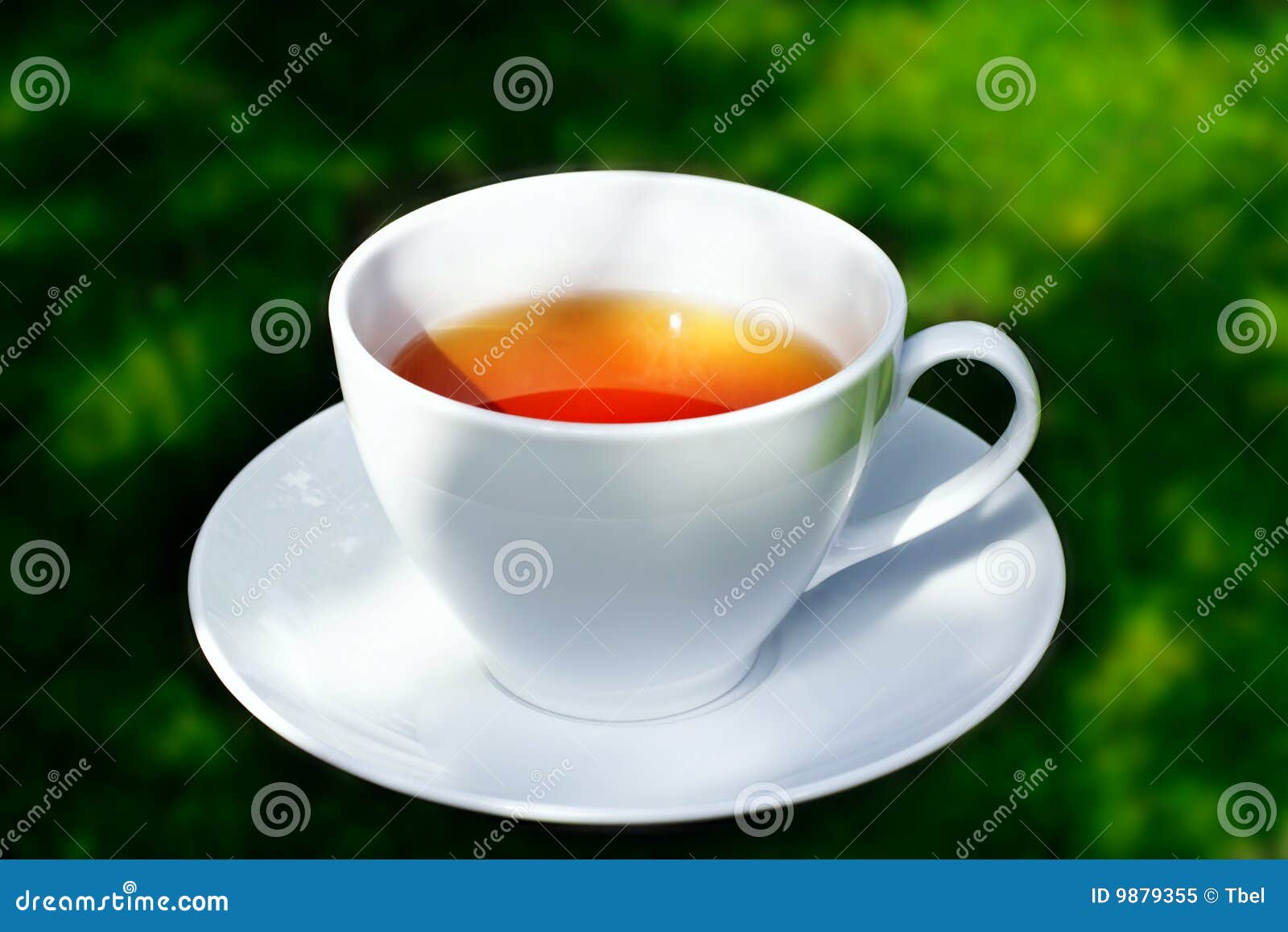 Kop thee stock afbeelding. Image of verfrissing, thee - 9879355