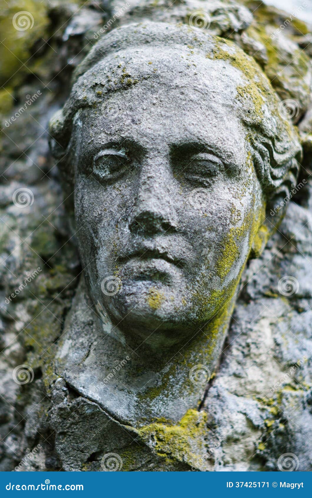 Kopf einer antiken Statue stockbild. Bild von nahaufnahme - 37425171