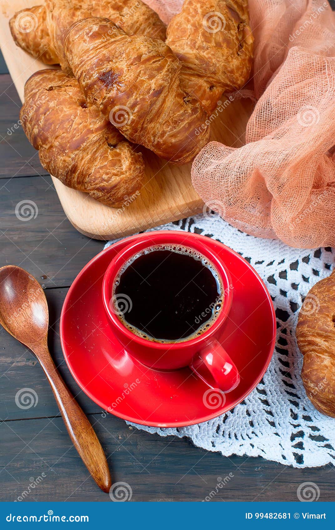 Kopp kaffe och giffel fotografering för bildbyråer. Bild av bakade ...