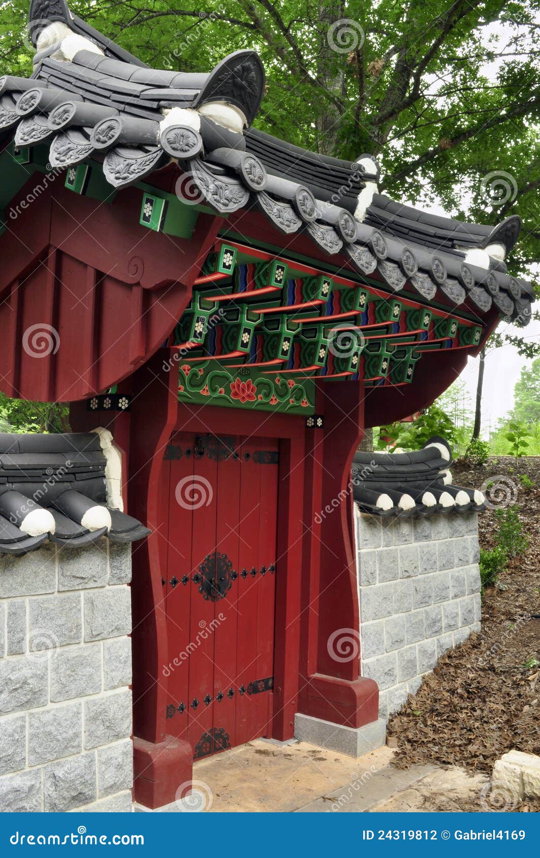 Koran Gate To Tranquility stock photo. Image of gate - 24319812