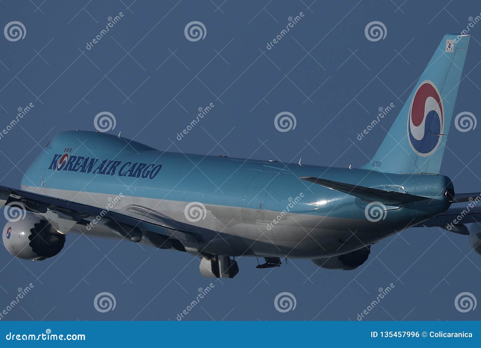 Korean Air Cargo Jumbo Flying Up in the Sky Editorial Photo - Image of ...