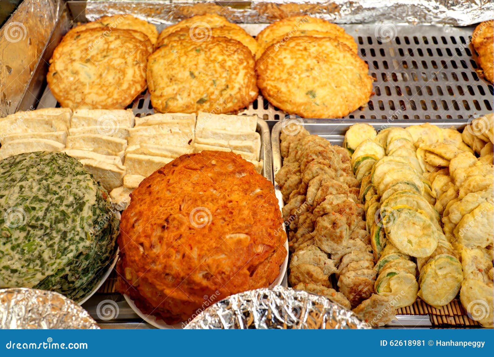 Korean Pancake Bungeoppang, Fish Shaped Waffle With Sweet Red Bean ...