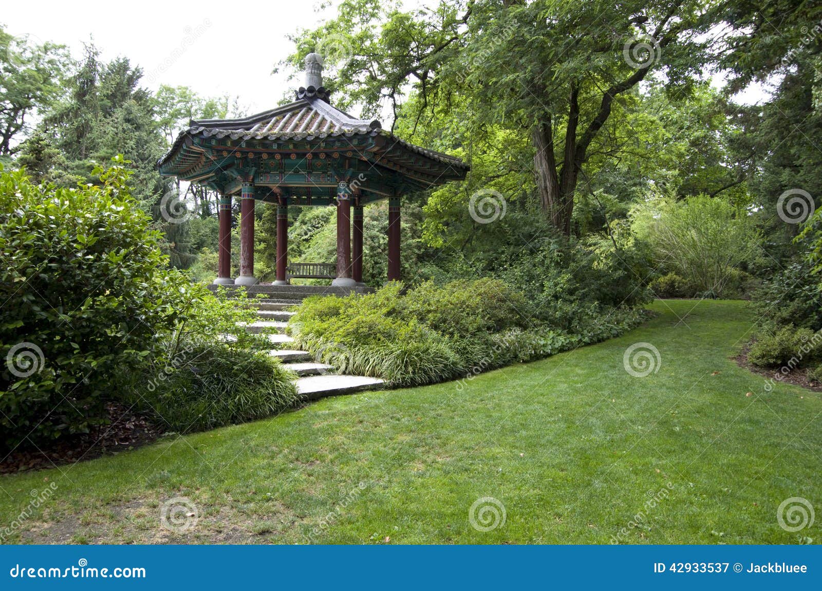 Korean pavilion garden stock image. Image of tree, garden - 42933537