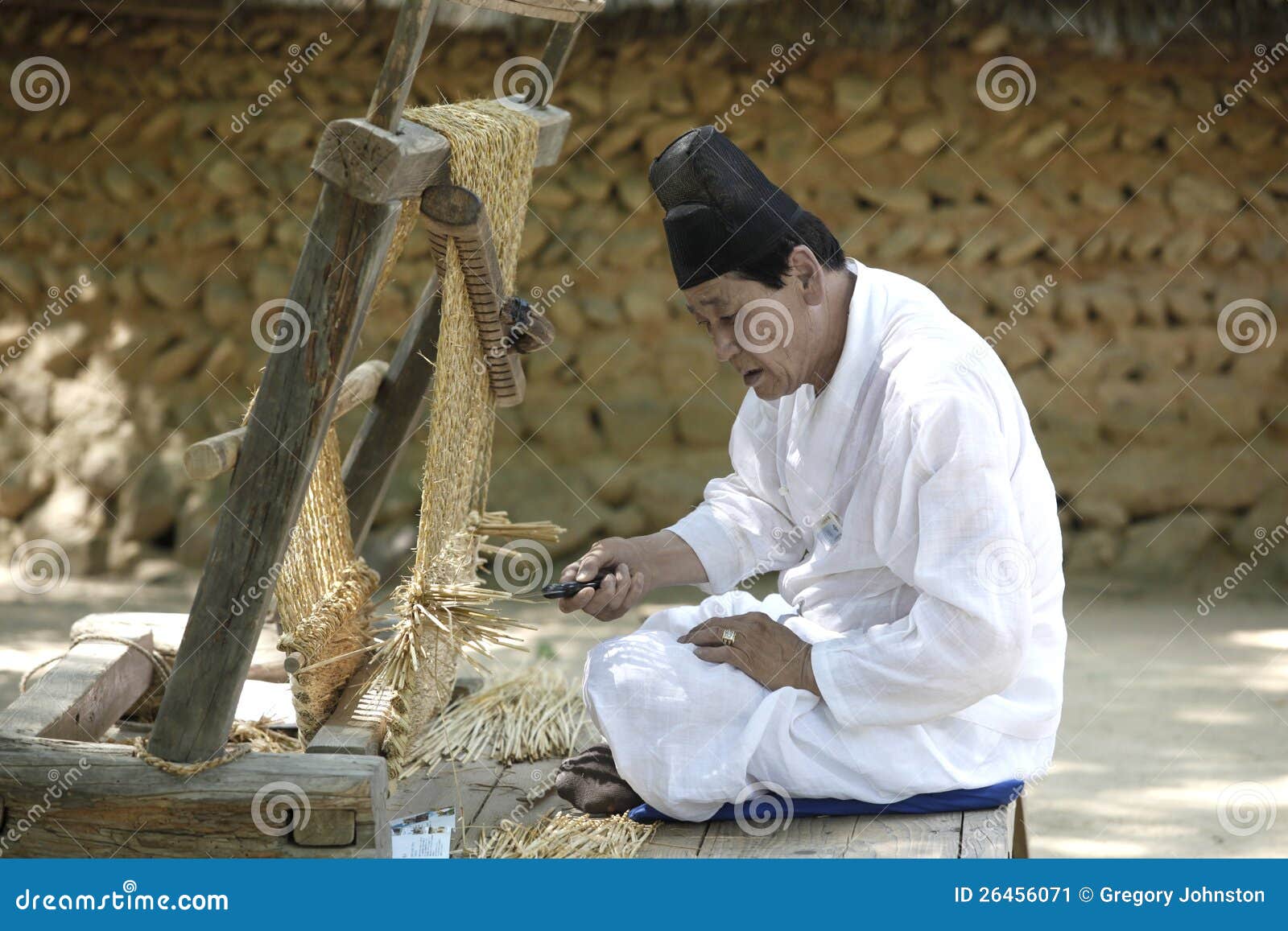 Korean Traditional Artisan. Editorial Photo - Image of asian, weaving ...
