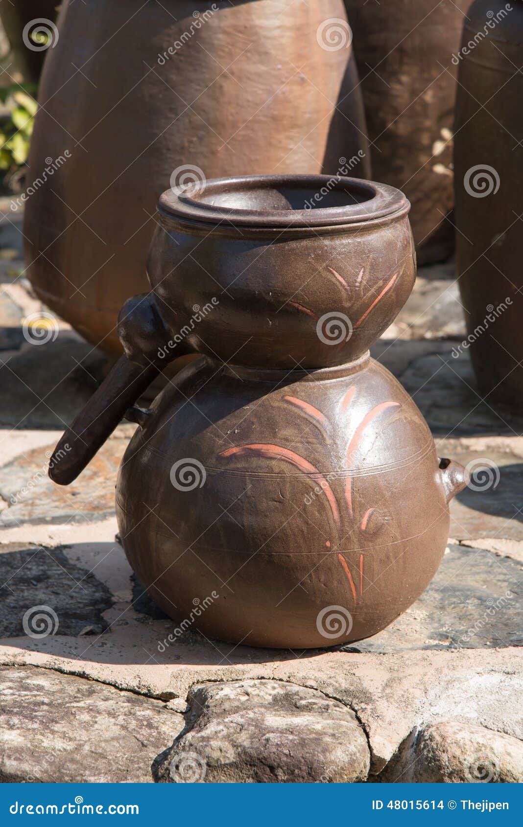 Korean Traditional Distiller Stock Photo - Image of ceramic, distilled ...