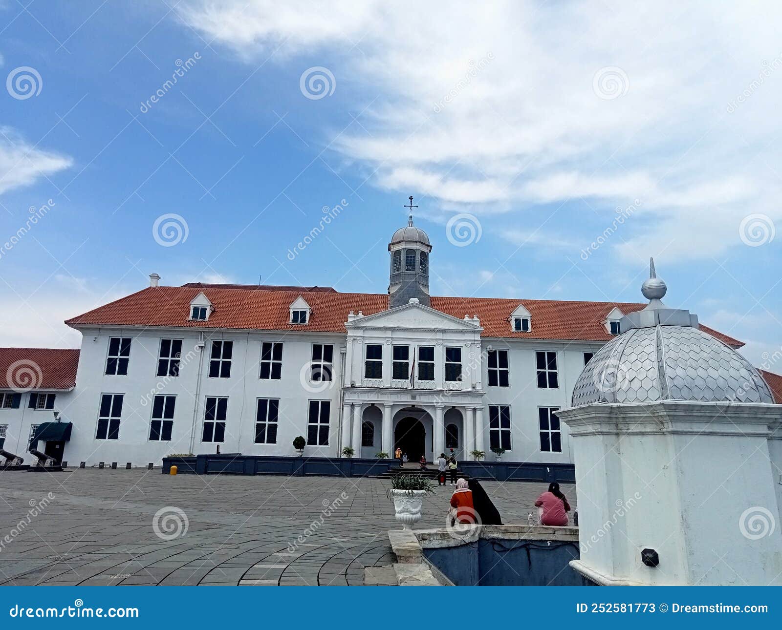 Kota tua jakarta photo stock éditorial. Image du ville - 252581773