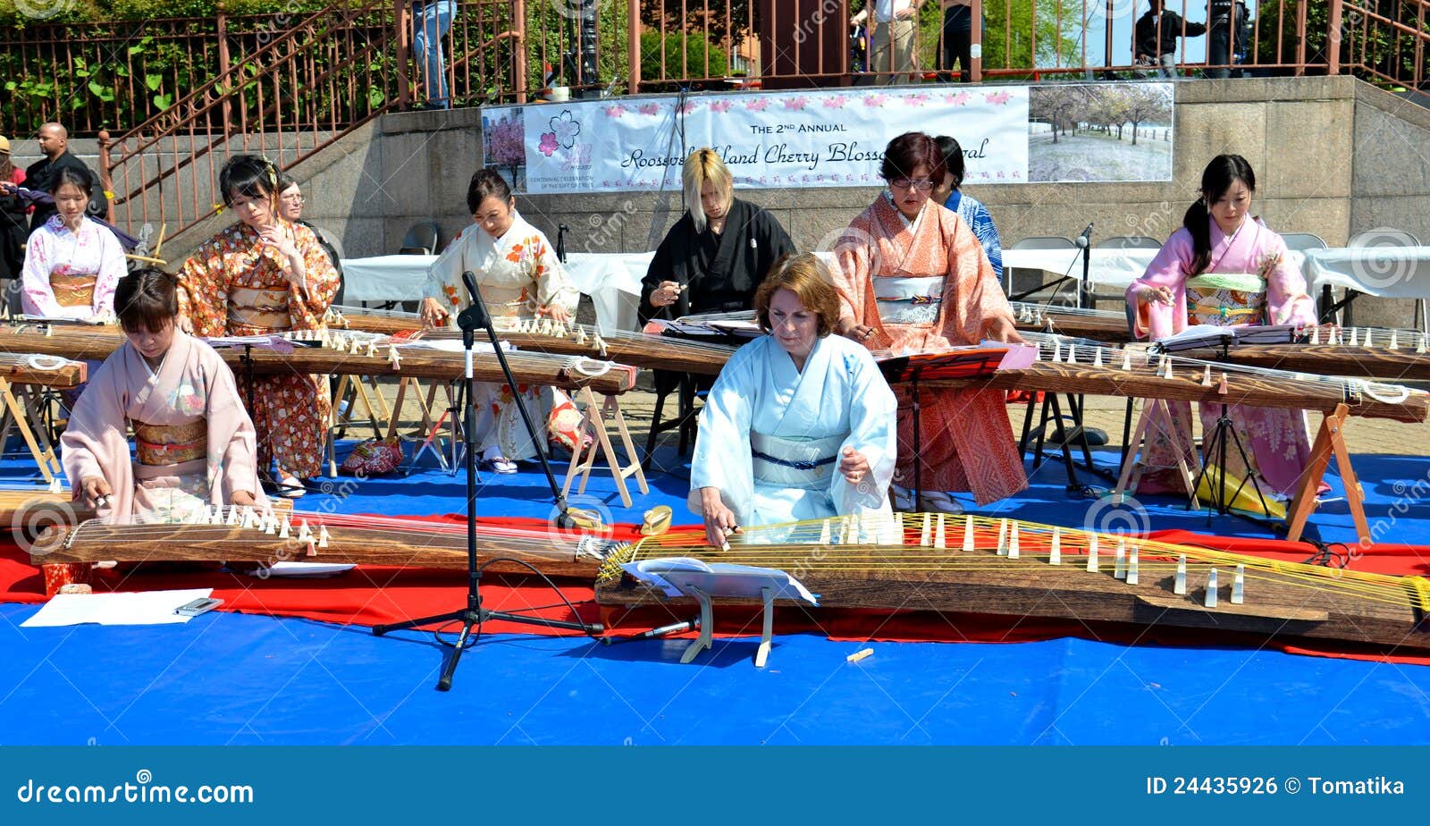 Koto artists editorial photo. Image of artistic, female - 24435926