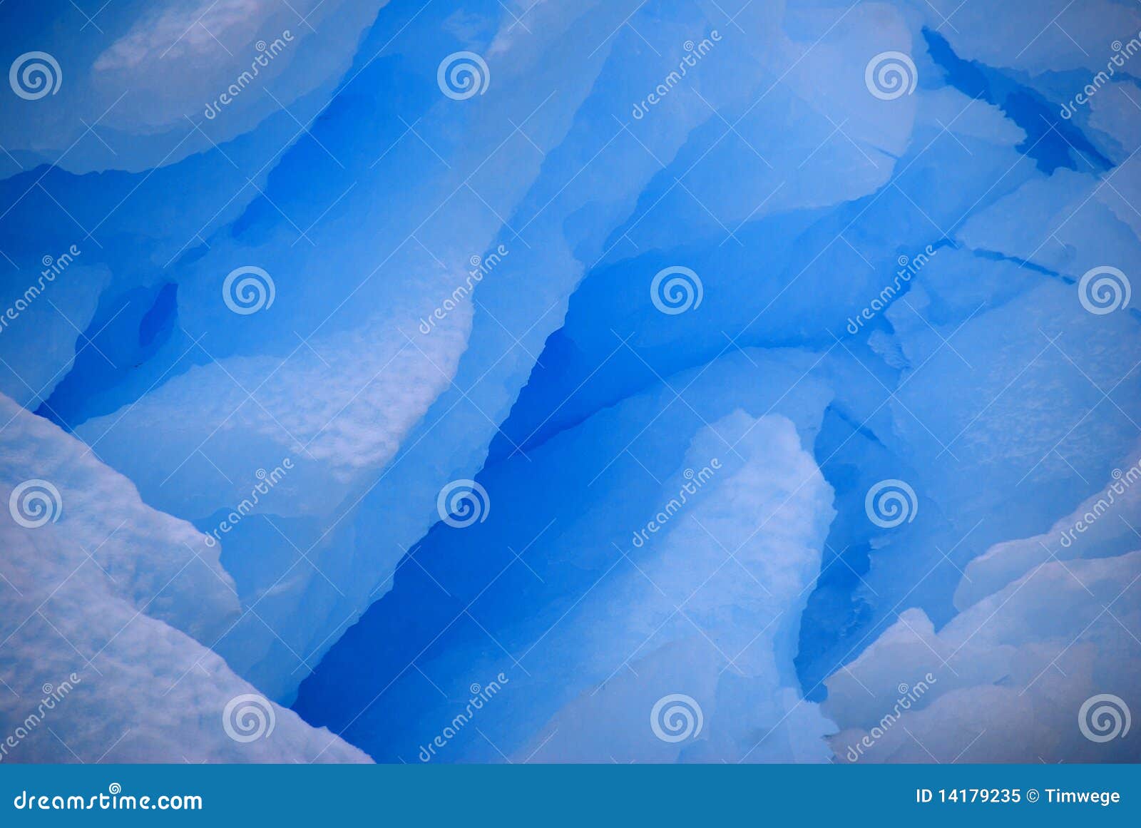 Koud blauw ijs stock afbeelding. Image of overzees, vorst - 14179235