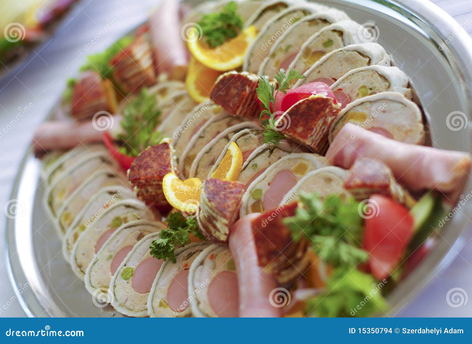 Koud Buffet stock foto. Image of gastronomisch, paddestoel - 15350794