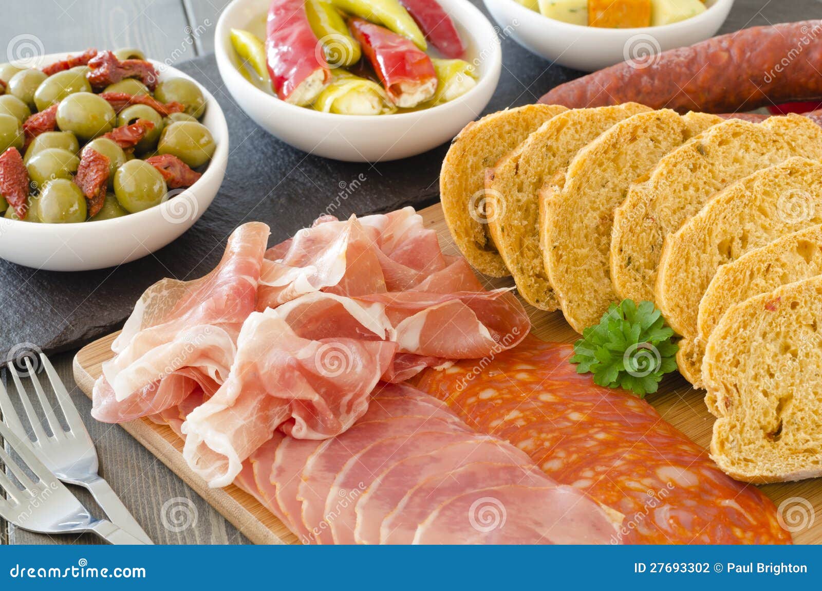 Koude Tapas stock foto. Image of chili, diner, maaltijd - 27693302