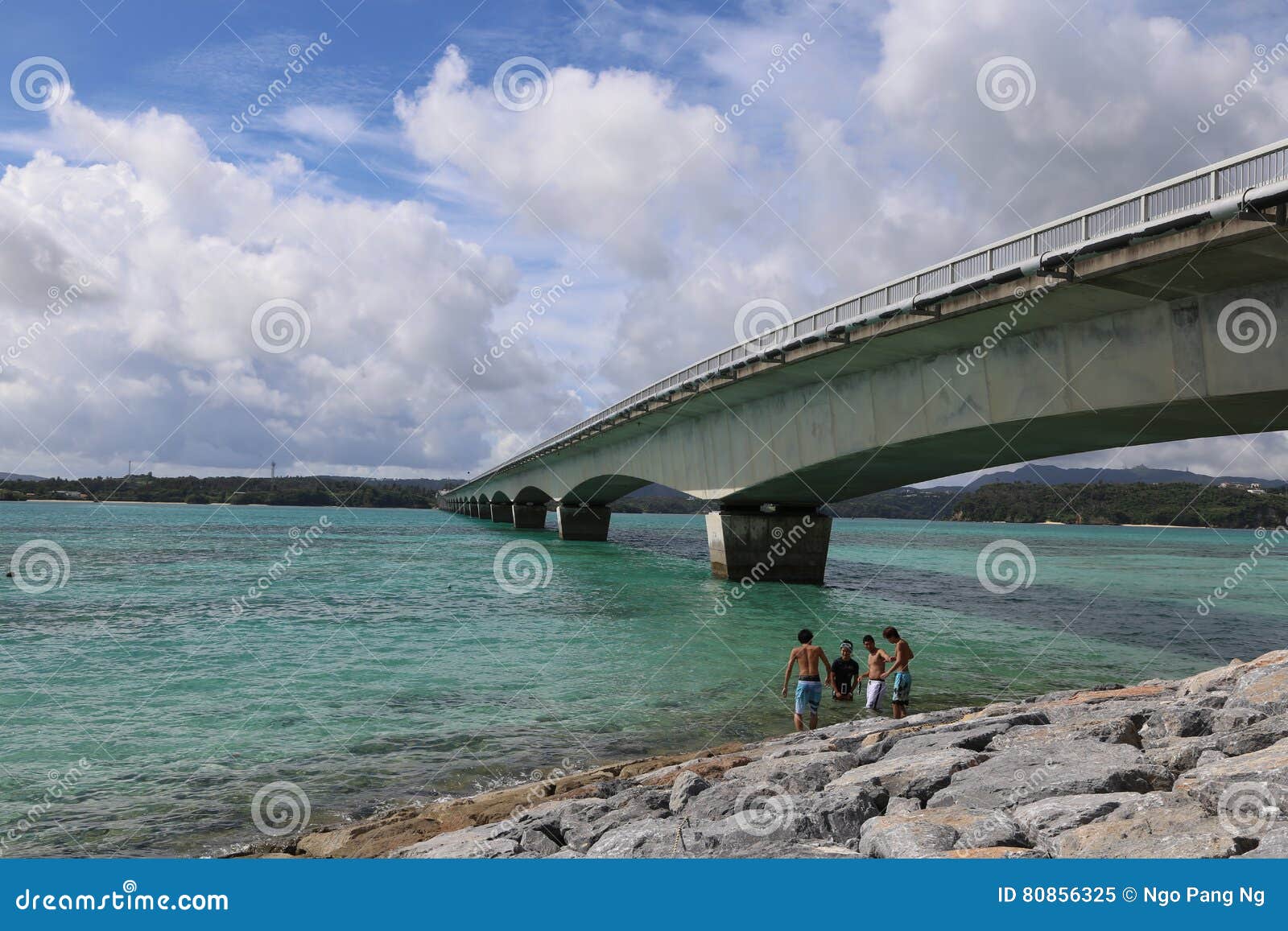 Kouri Bridge in Okinawa, Japan Editorial Image - Image of tourism ...