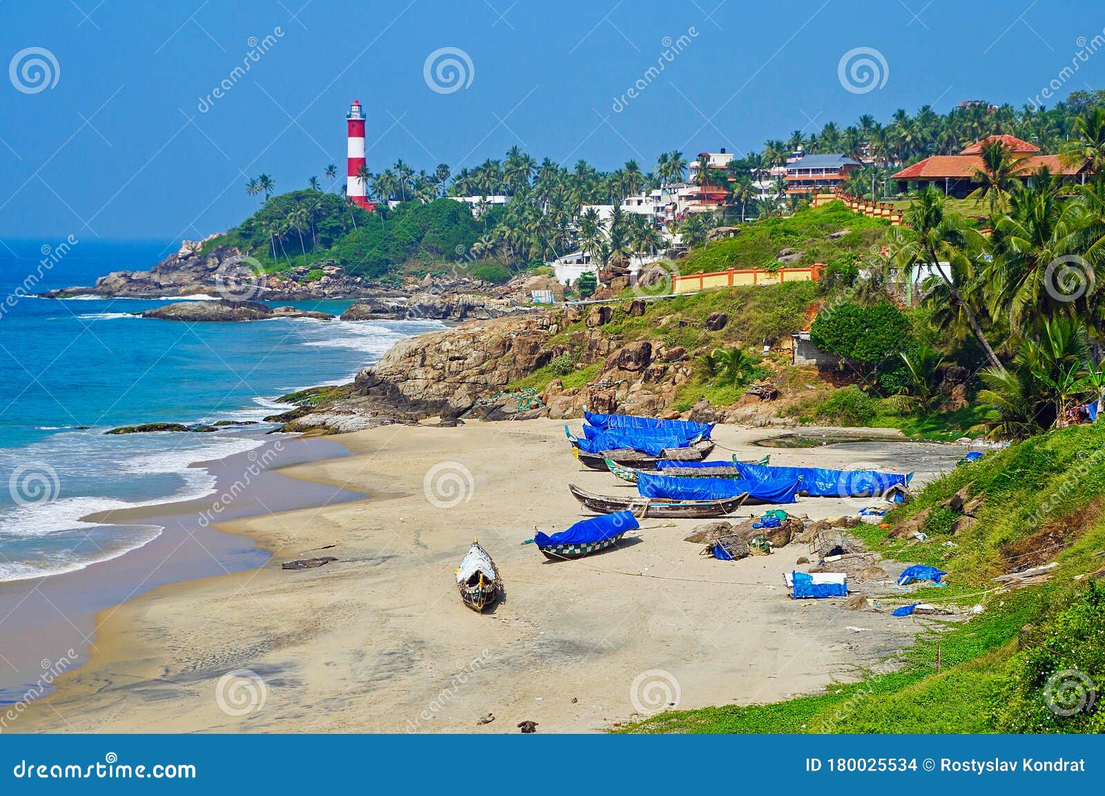 Kovalam Lighthouse in India Stock Photo - Image of lighthouse, contrast ...
