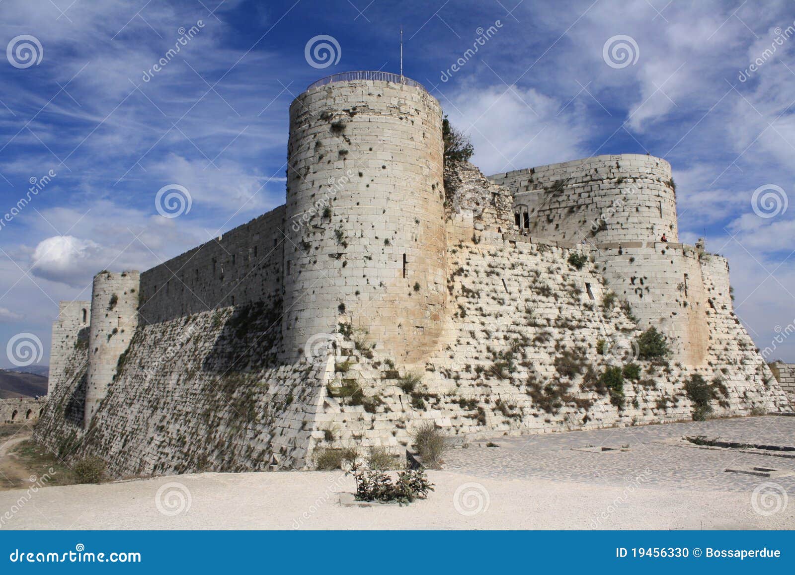 Krak De Chevaliers in Syria Stock Photo - Image of ancient, medieval ...