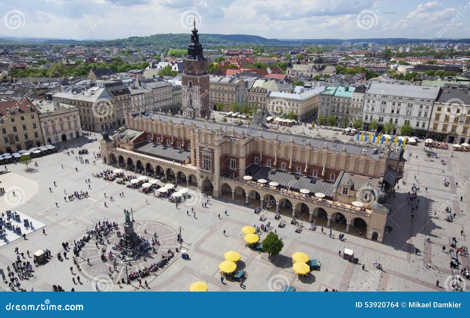 Krakow main square, Poland editorial stock image. Image of architecture ...