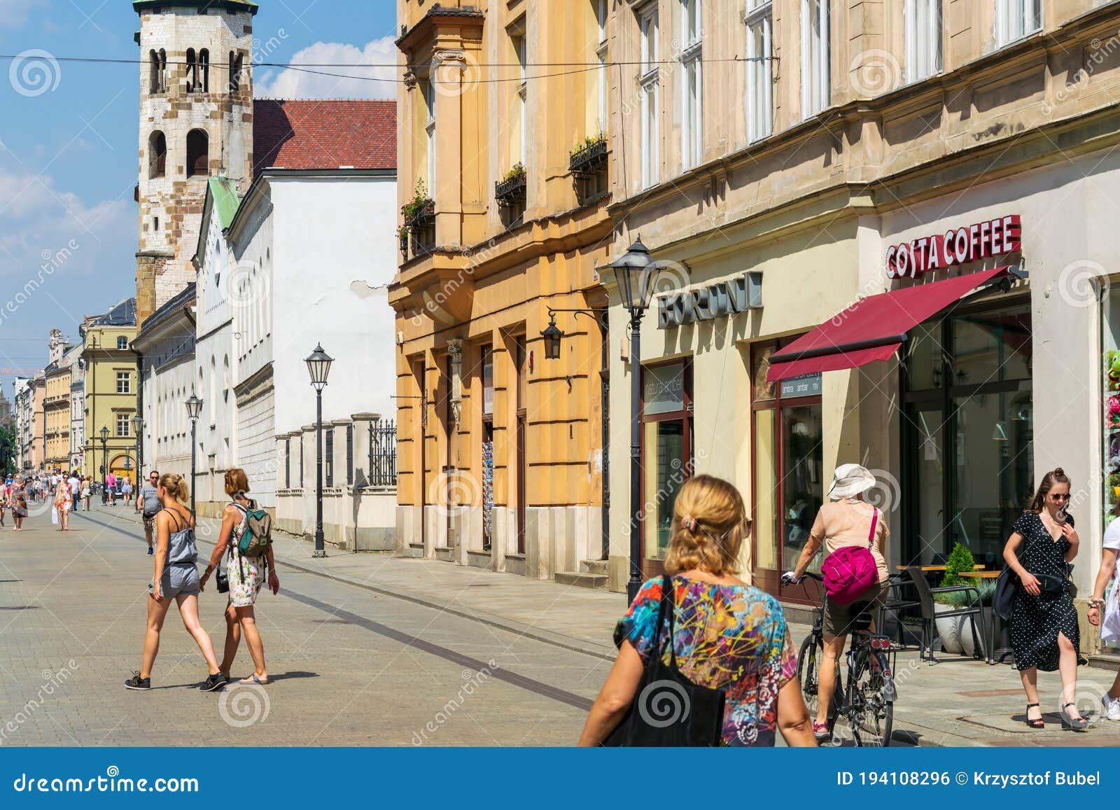 Krakow, Poland - 08/08/2020 - Historic Streets in Krakow Editorial ...