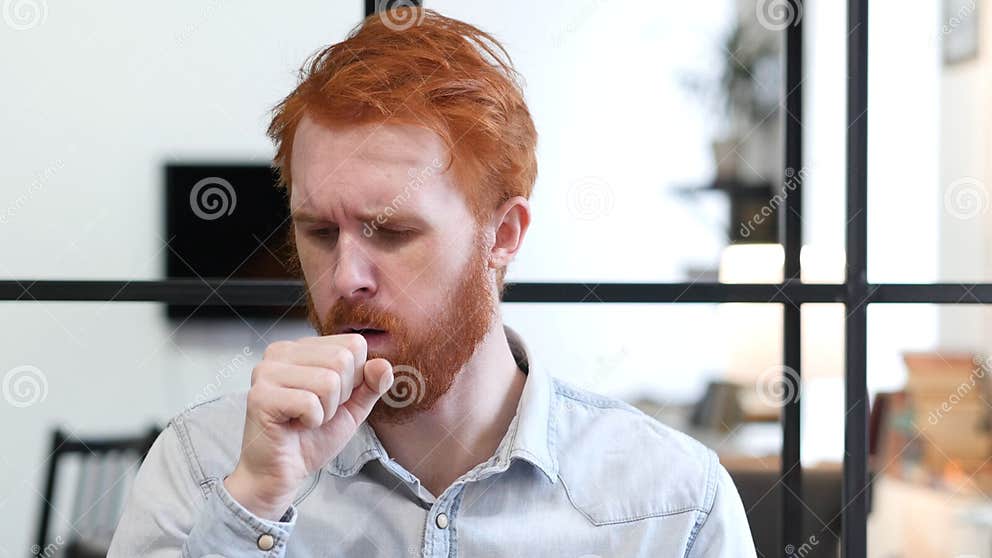 Kranker Mann Mit Dem Husten, Hustend Stockbild - Bild von menschlich ...