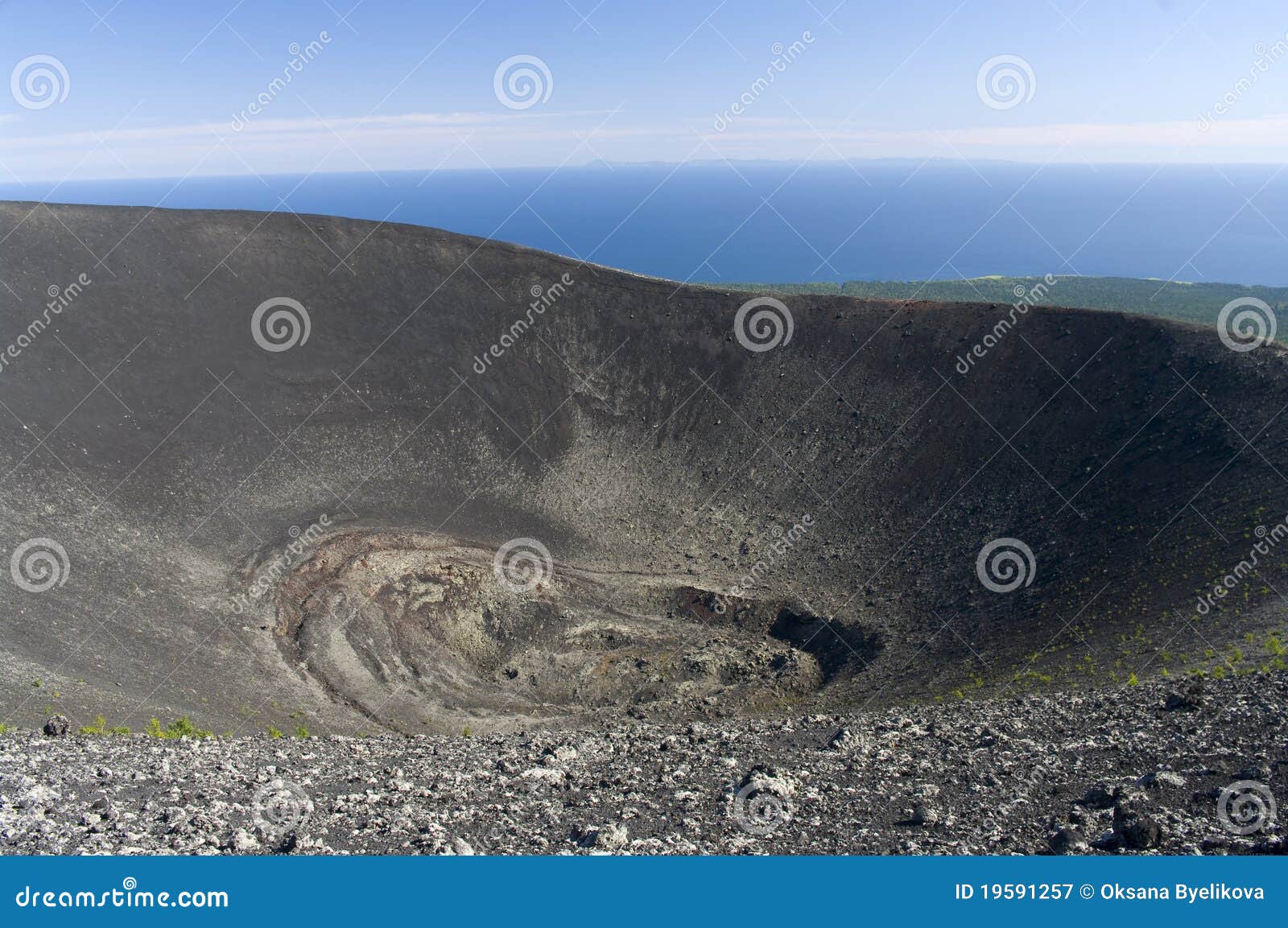 Krater Stratovolcano Tyatya Stock Image - Image of nature, vulkan: 19591257