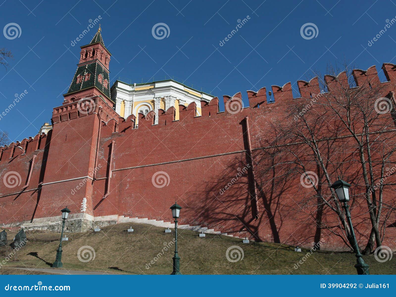 The Kremlin Wall, Moscow stock photo. Image of museum - 39904292