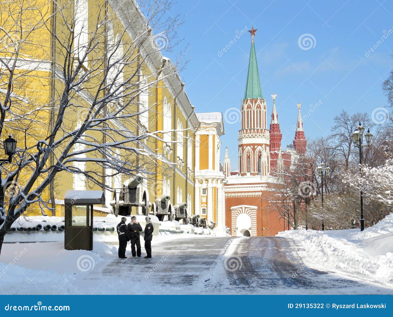 Kremlin in winter editorial photography. Image of white - 29135322