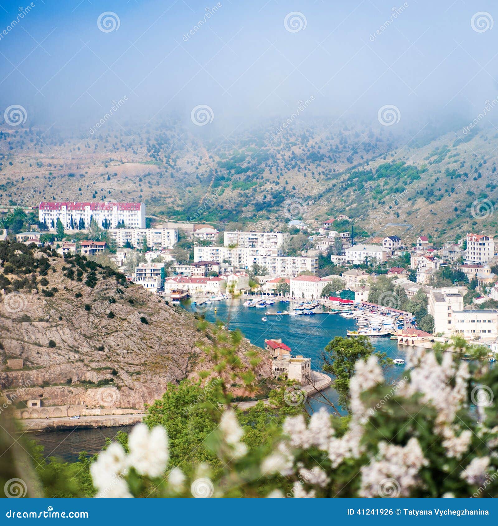 Krim stockfoto. Bild von jachthafen, meer, blau, nett - 41241926