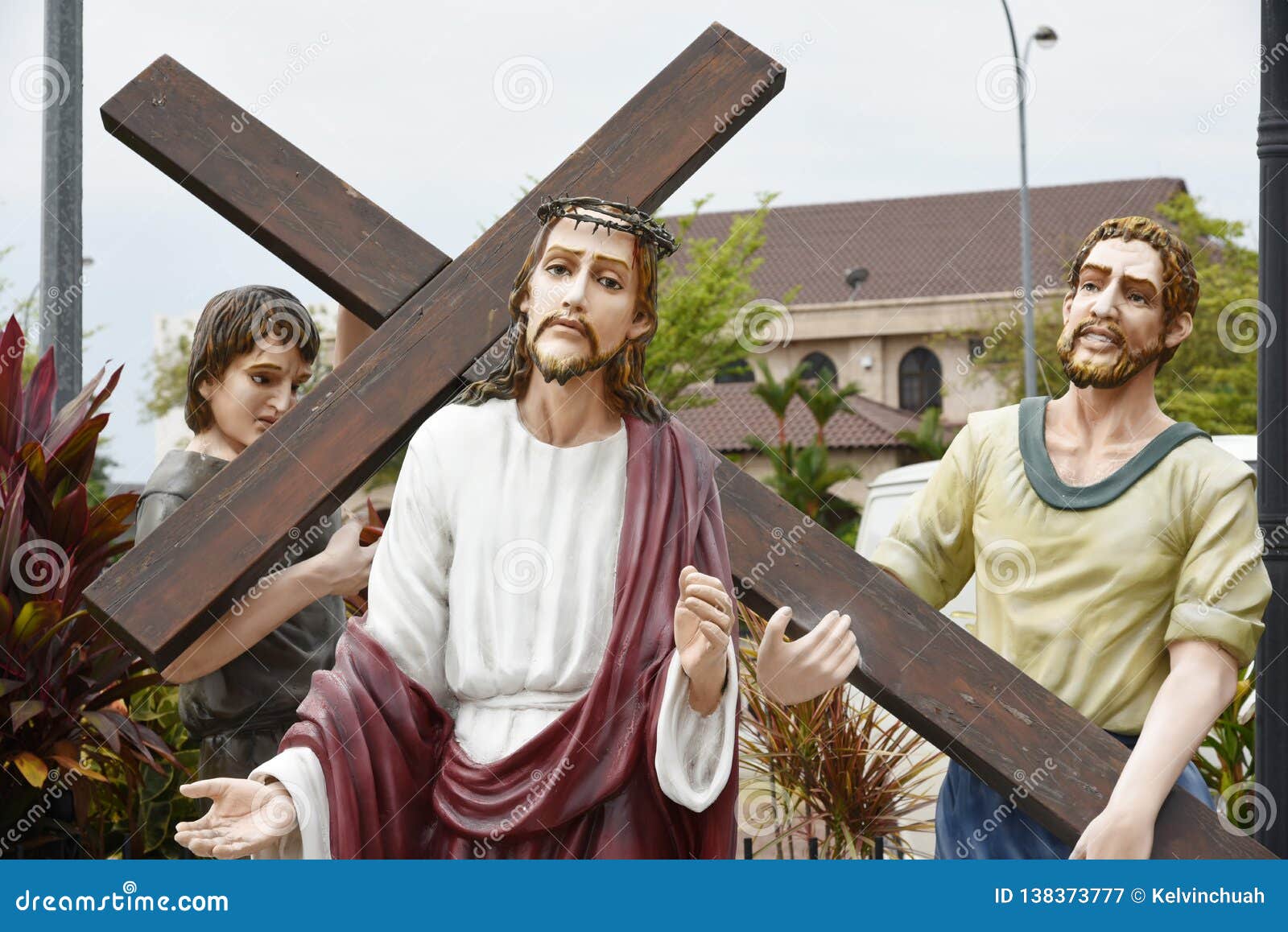 Kristet kors fotografering för bildbyråer. Bild av kristendomen - 138373777