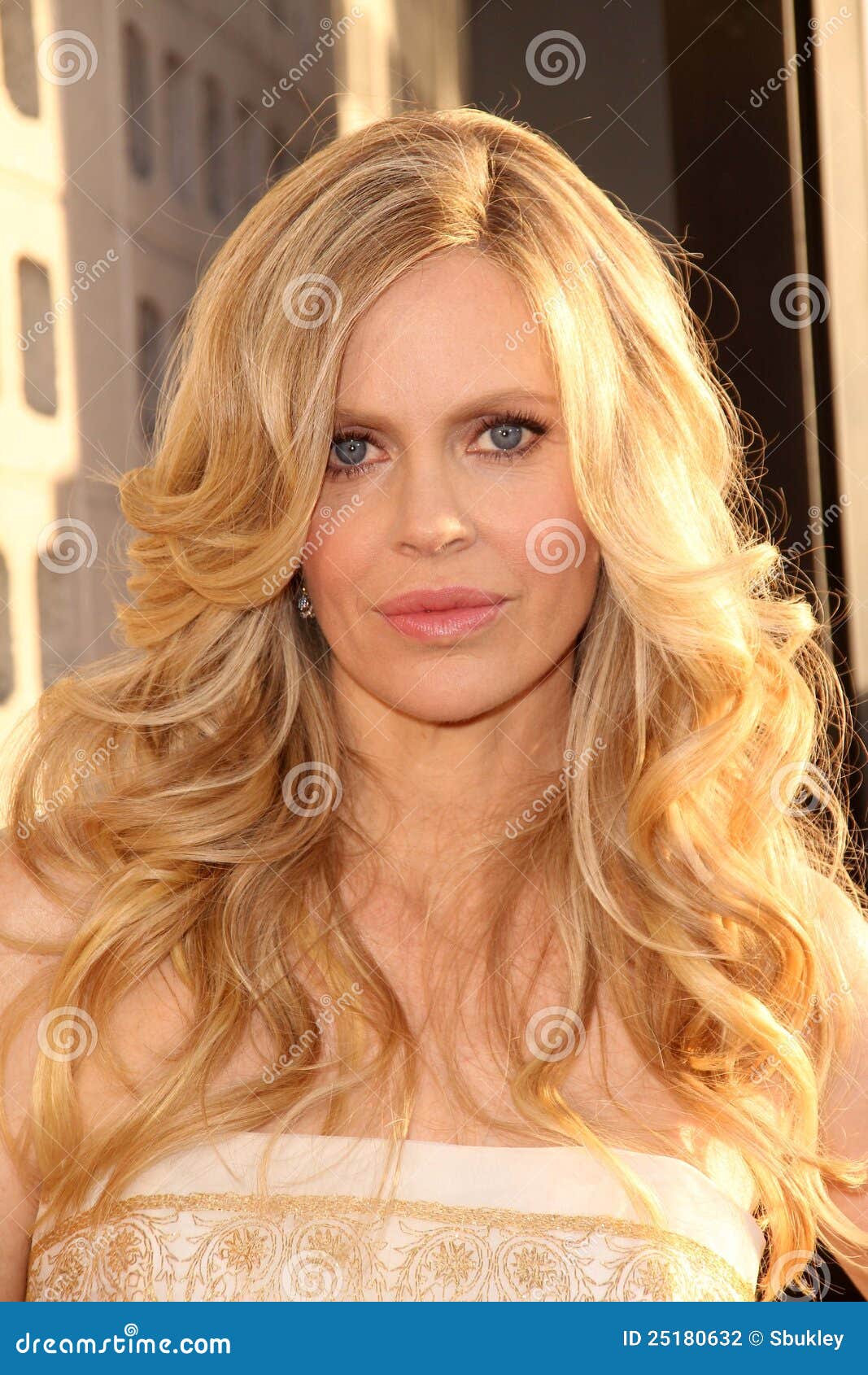 Kristin Bauer Van Straten at the HBO Editorial Photography - Image of ...