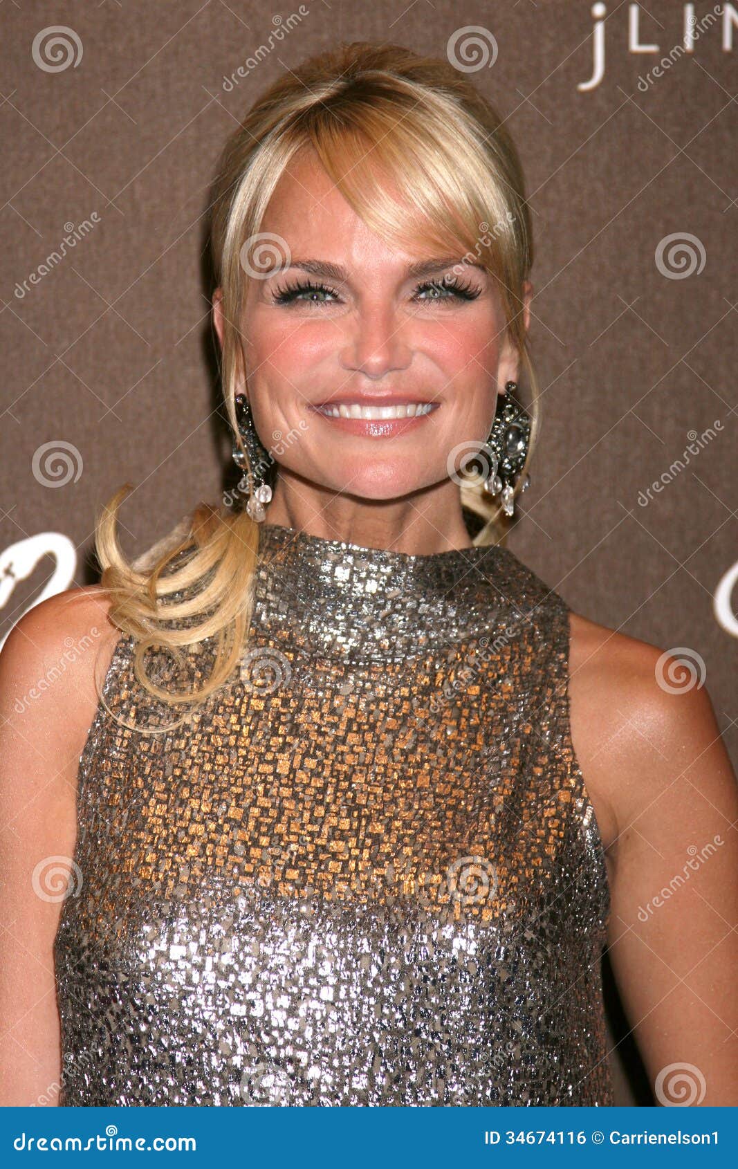 Kristin Chenoweth foto editorial. Imagem de fevereiro - 34674116