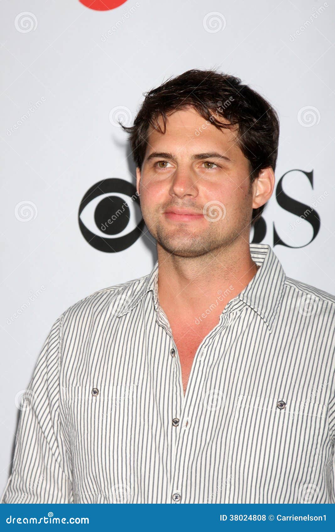 Kristoffer Polaha editorial stock photo. Image of stars - 38024808
