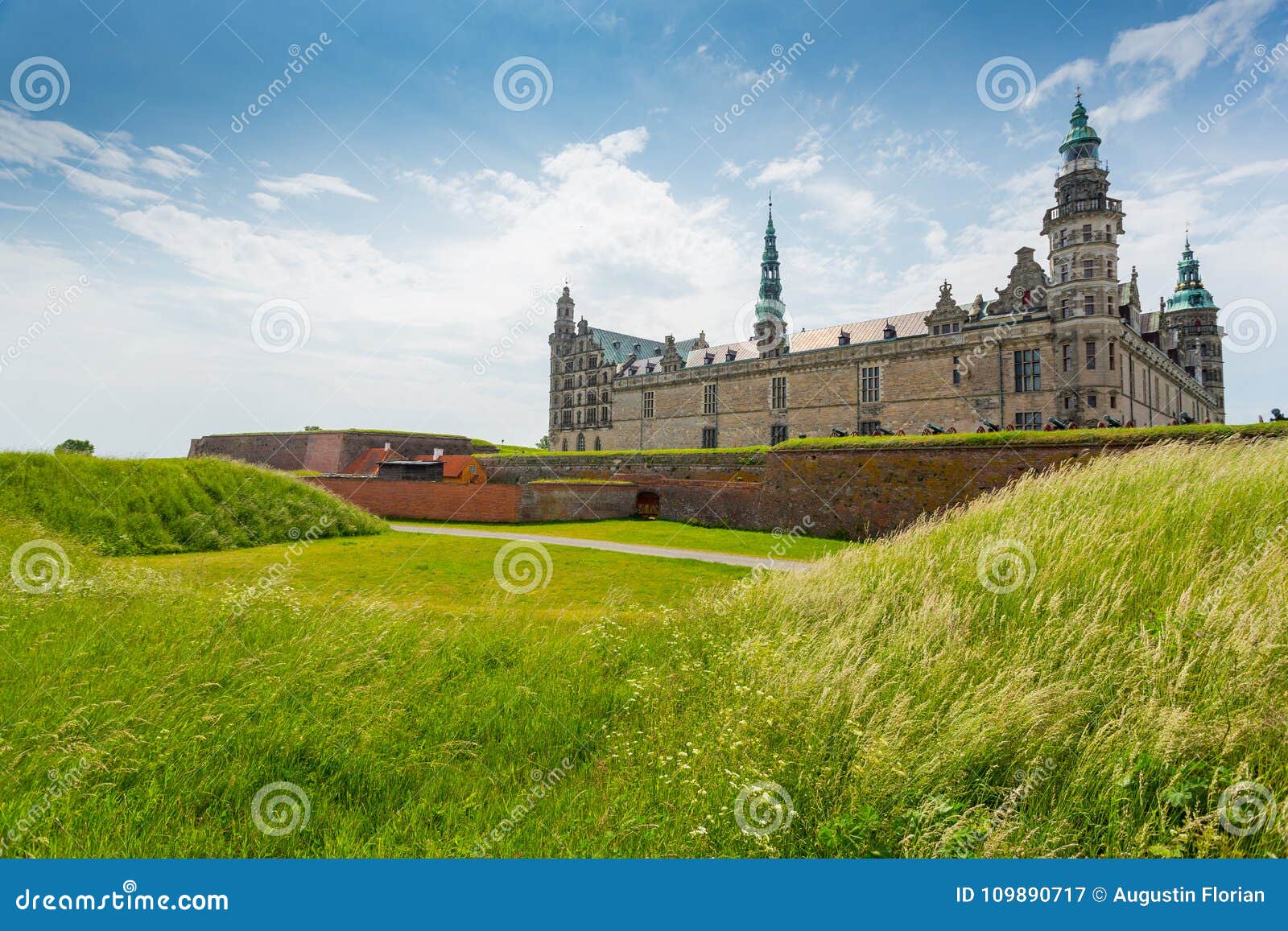 Kronborg Castle, Helsingor, Denmark Editorial Photography - Image of ...