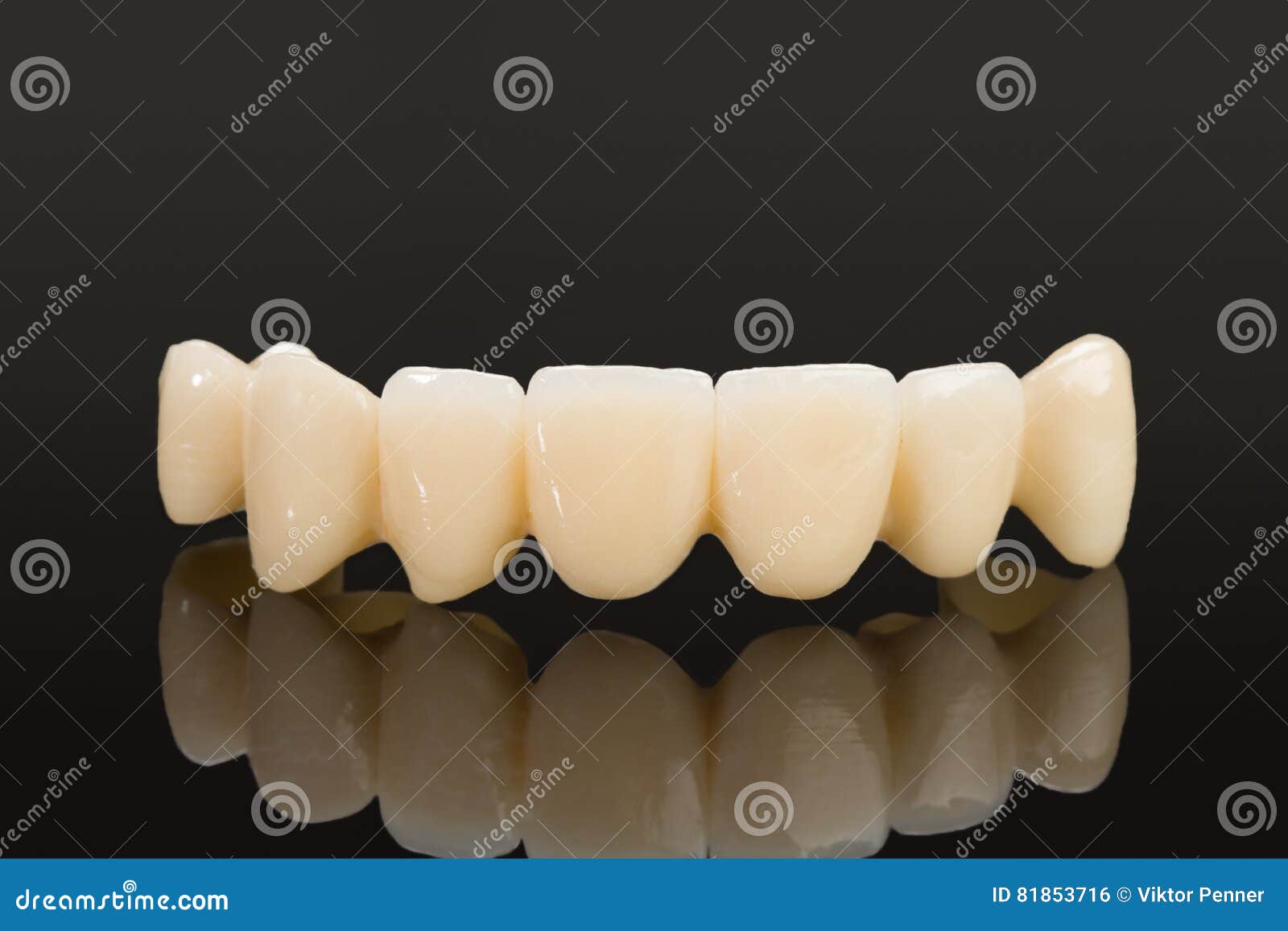 Kroon Zeven Elementen Op Zirconiumdioxyde Stock Foto - Image of gebit ...