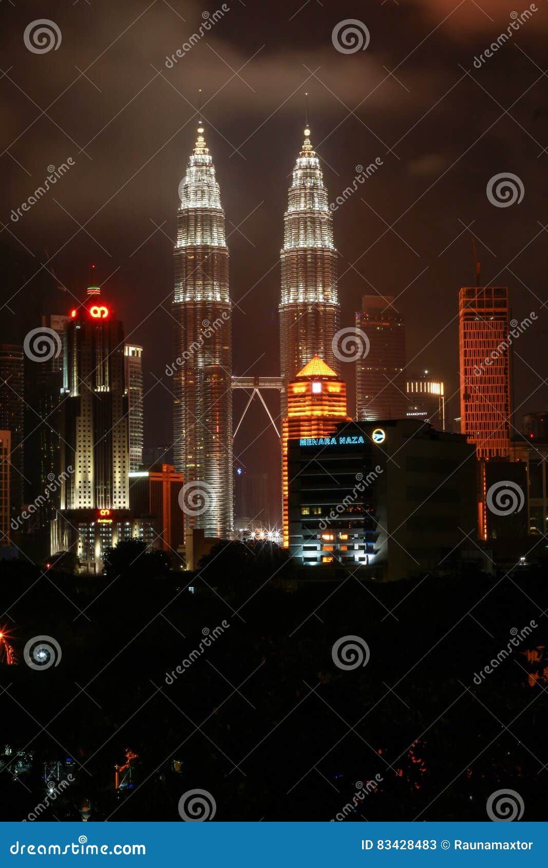 KUALA LUMPUNightscape De Kuala Lumpur City Centre Foto de Stock Editorial - Imagem de vista ...