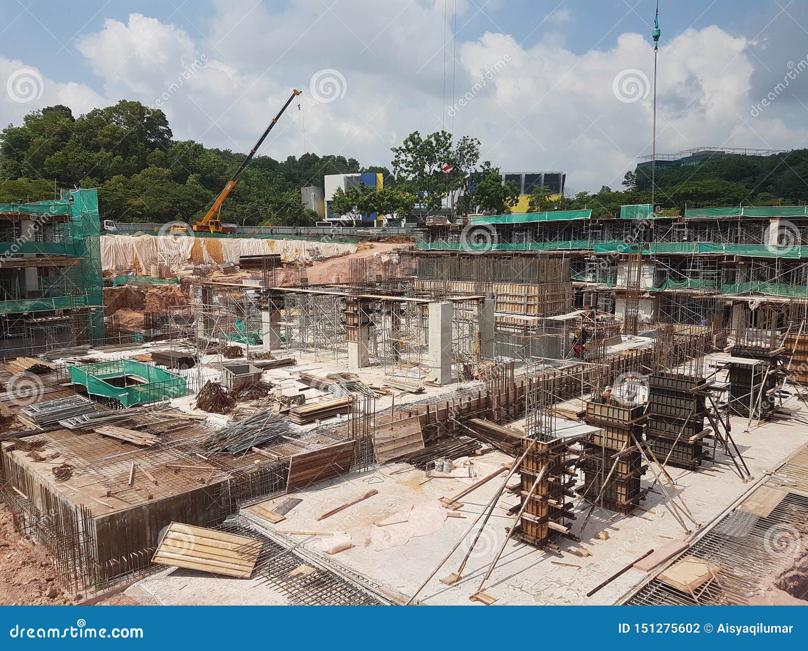 Building Basement Under Construction Using the Open Cut Method ...