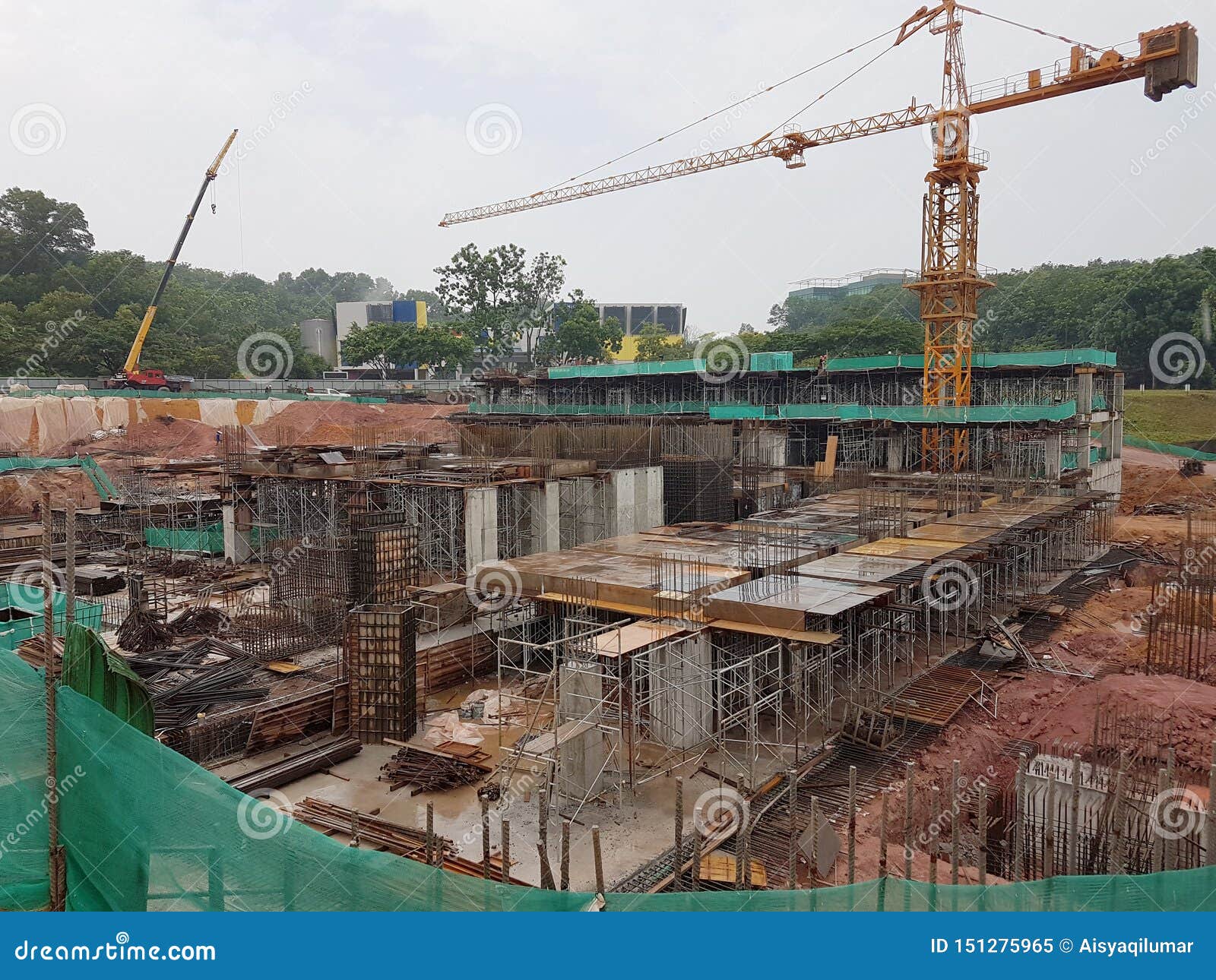 Building Basement Under Construction Using the Open Cut Method ...