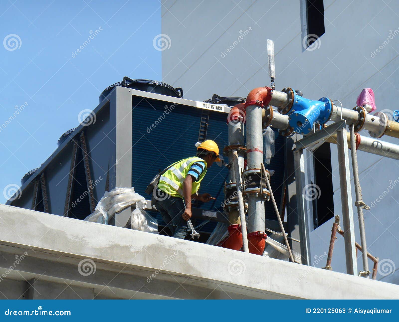 Chiller Machine Testing For Chilled Water Editorial Photo ...