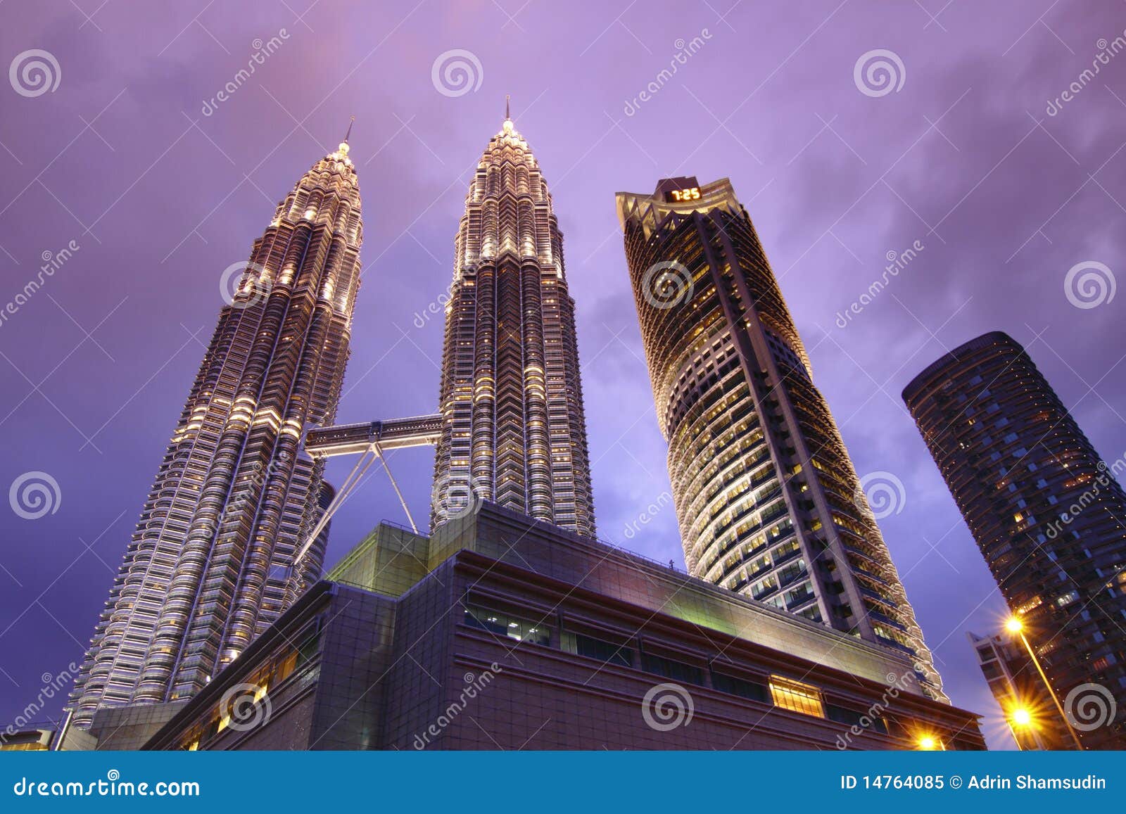 Kuala Lumpur skyline stock image. Image of architecture - 14764085