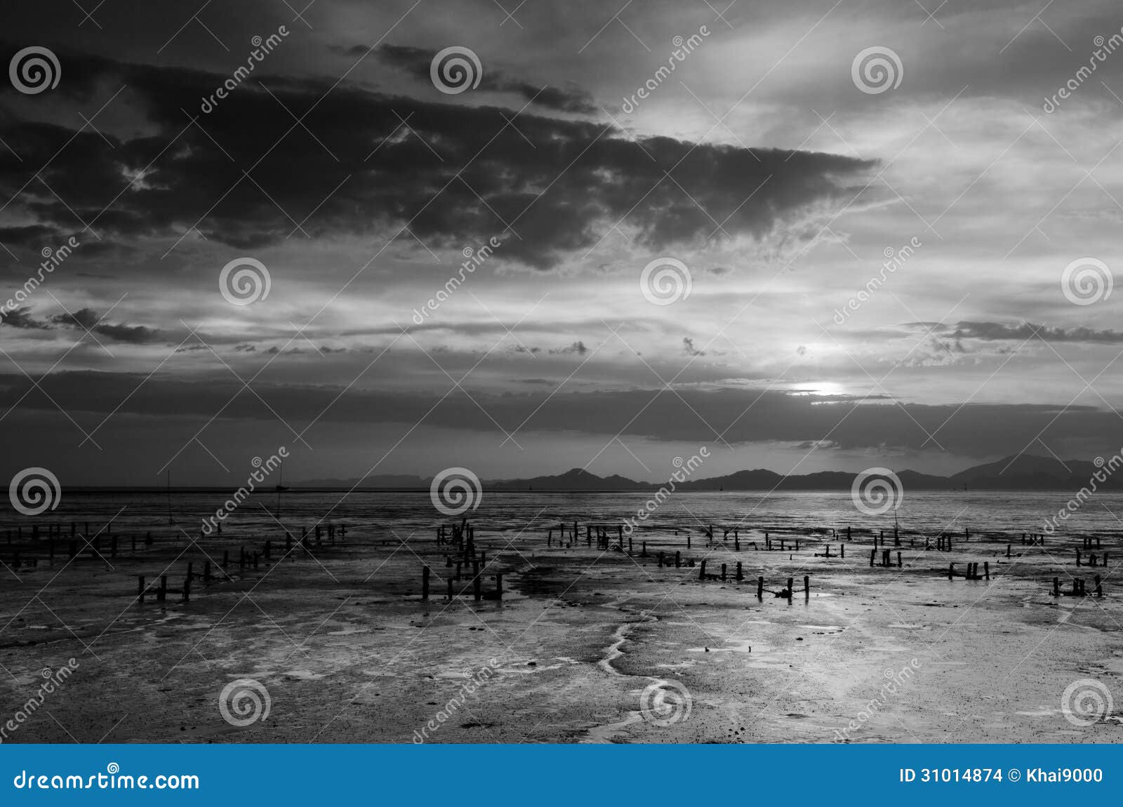 Kuala Perlis Sunset stock photo. Image of water, summer - 31014874
