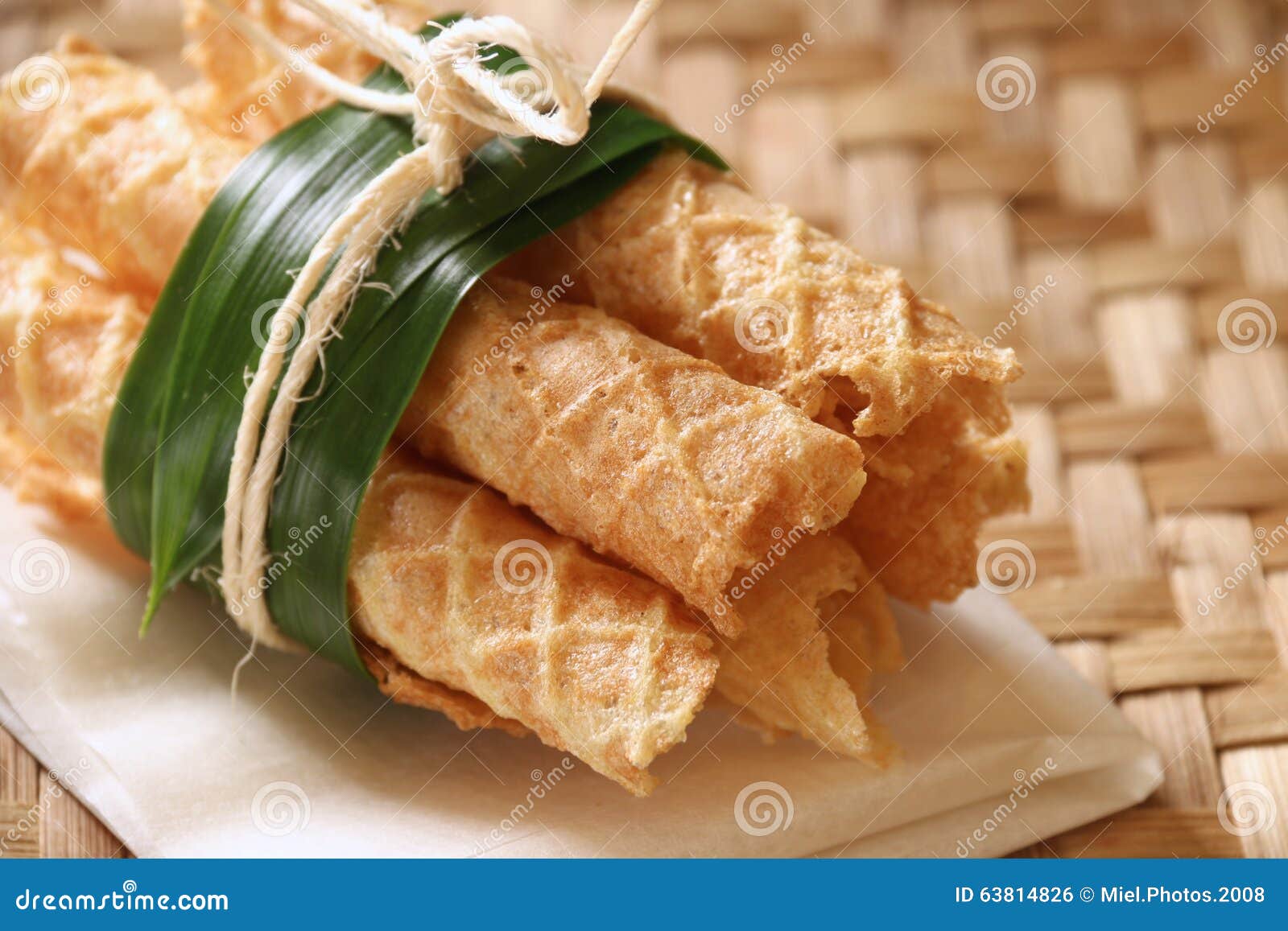 Kue Semprong photo stock. Image du corde, plié, ensemble - 63814826