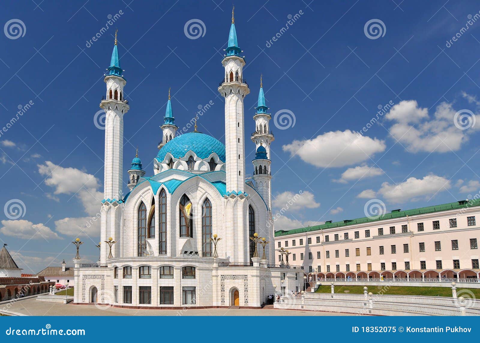 Kul Sharif Mosque stock image. Image of dome, minaret - 18352075